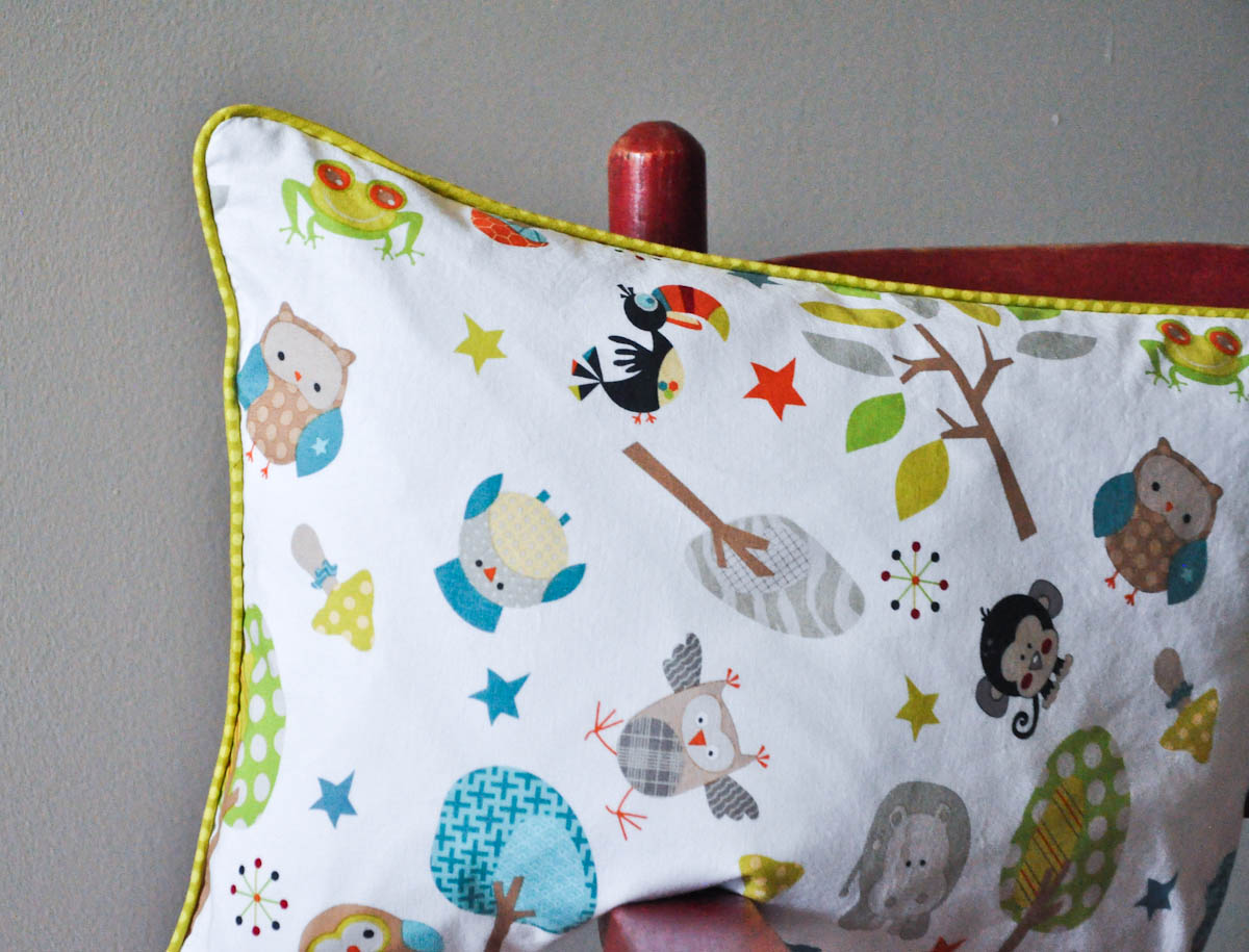 mini crib pillow (4 of 1) - telafante