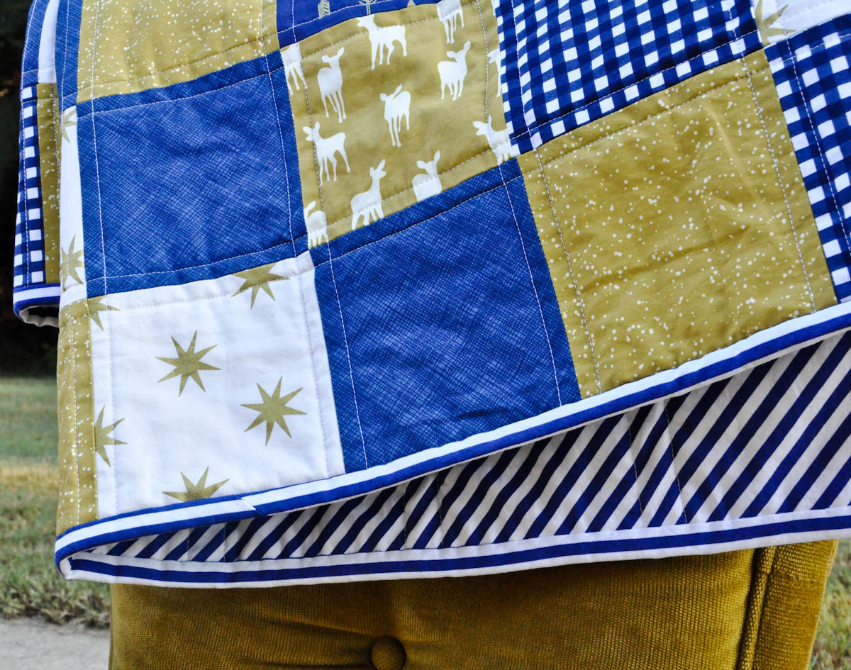 Blue and Gold Woodland Baby Boy Quilt - telafante