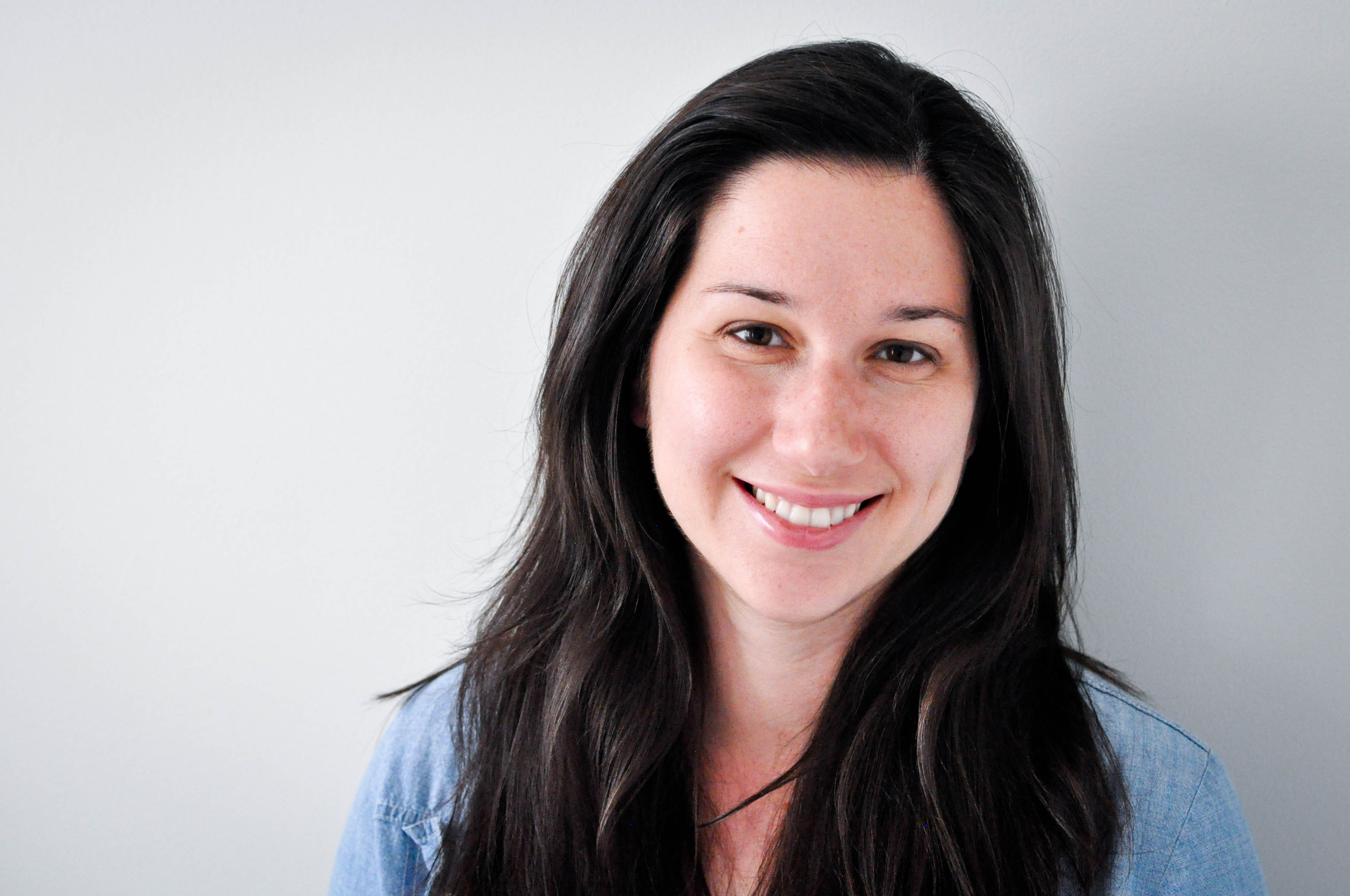 lydiahawkinsheadshot - telafante